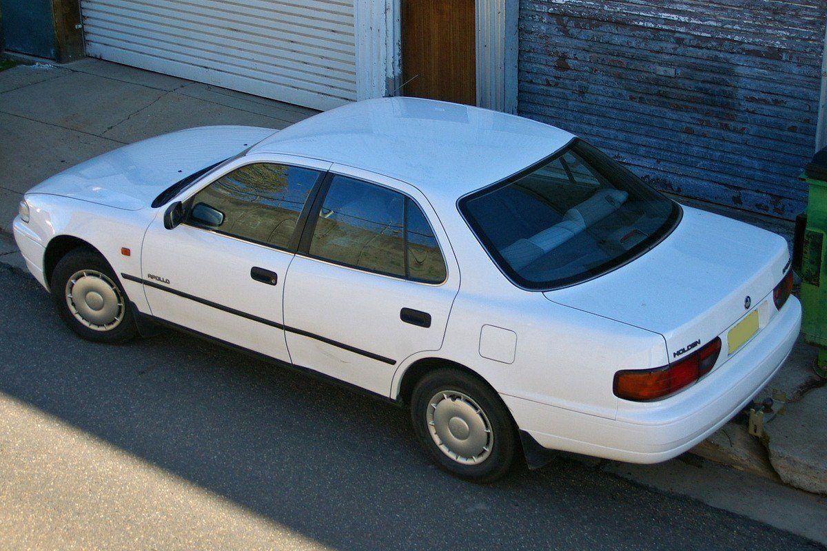 Curios: Holden Apollo | | Honest John