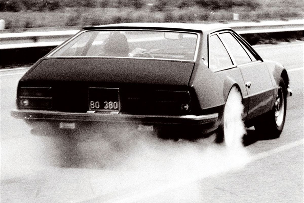 Lamborghini Jarama - Classic Car Review | Honest John