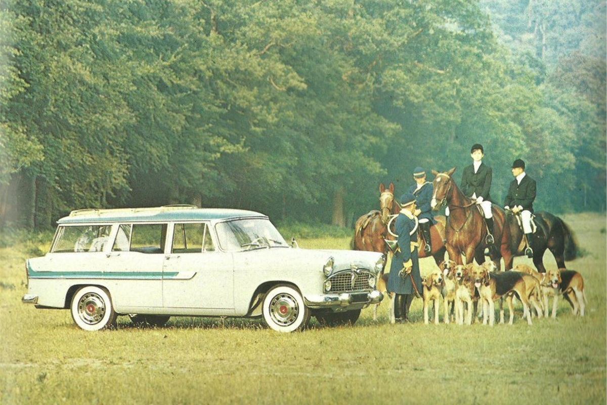 Simca Vedette - Classic Car Review | Honest John