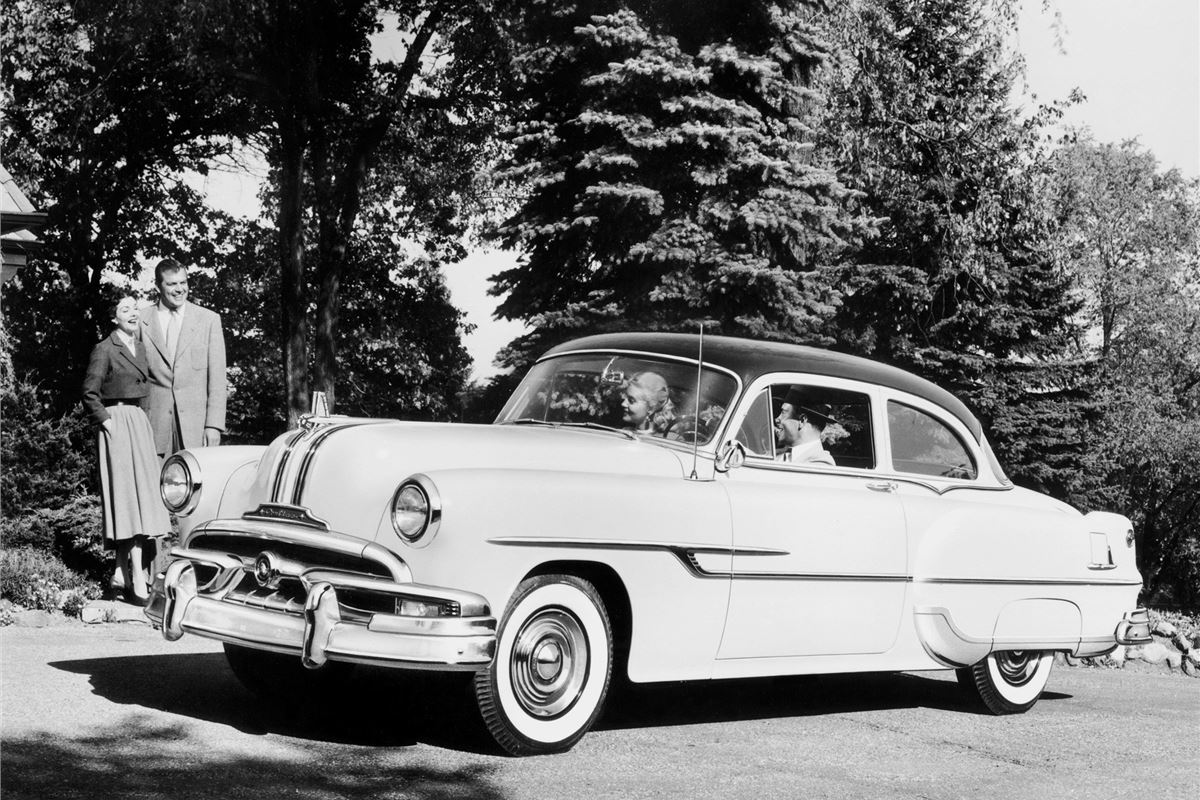 Pontiac Chieftain - Classic Car Review | Honest John