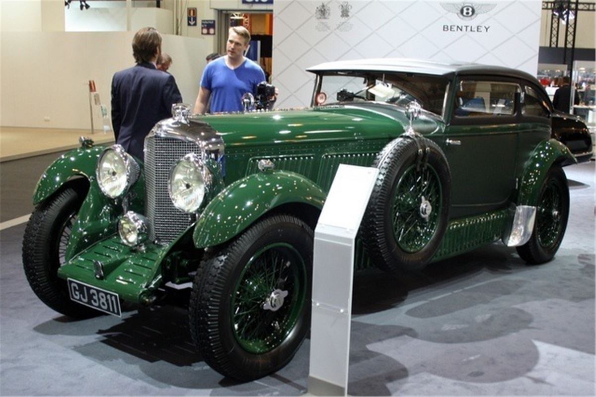Techno Classica 2015: Blue Train Bentley celebrates 85th birthday ...