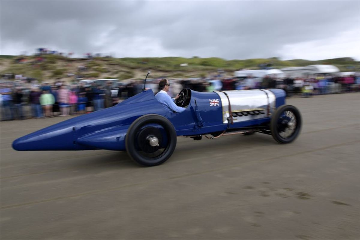 Blue Bird celebrates 90th anniversary record | | Honest John