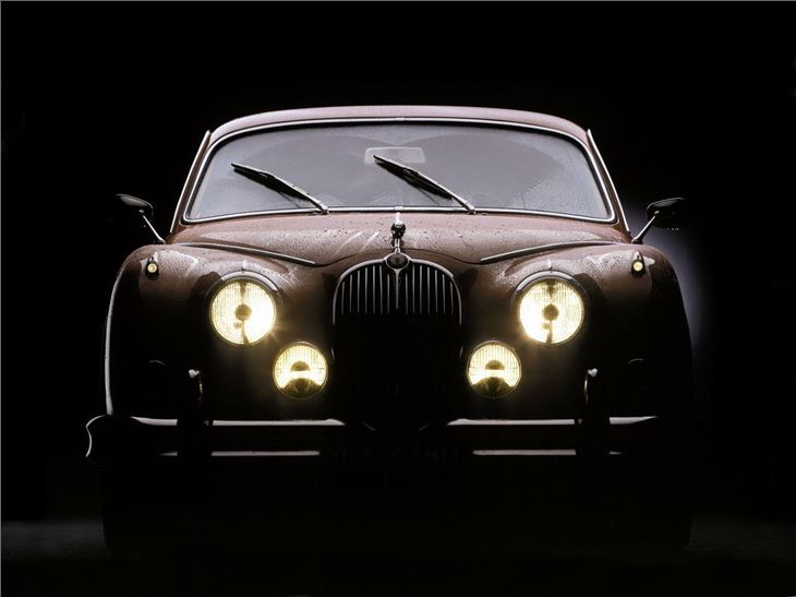 Jaguar Mk2 - Classic Car Review | Honest John