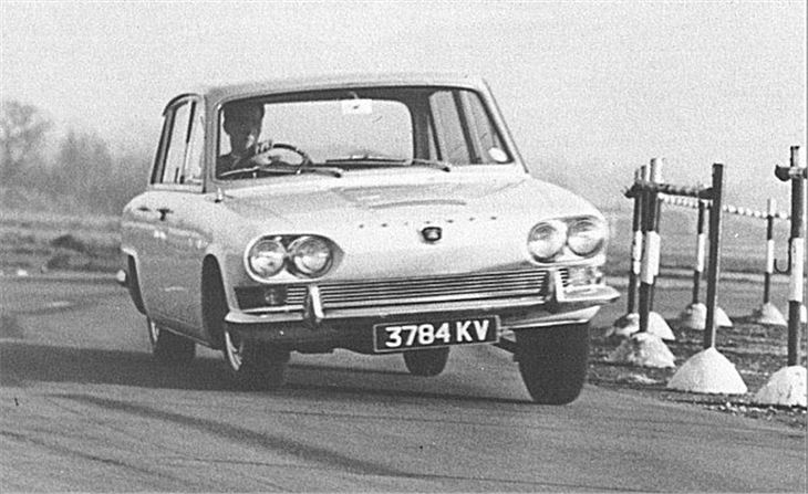 Triumph 2000/2500 - Classic Car Review | Honest John