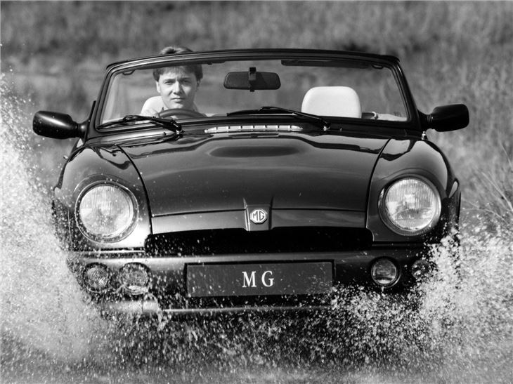 MG RV8 - Classic Car Review | Honest John