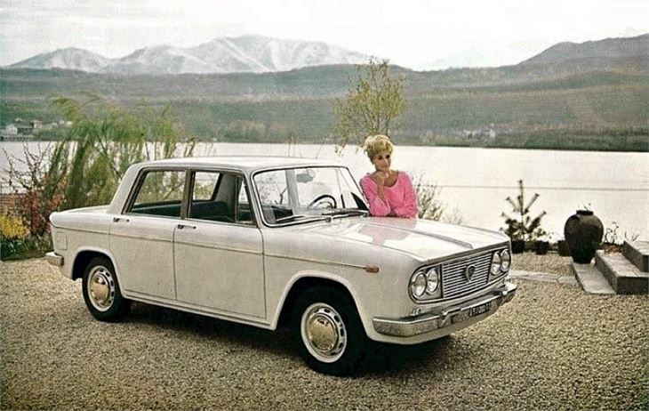 Lancia Fulvia Berlina - Classic Car Review | Honest John