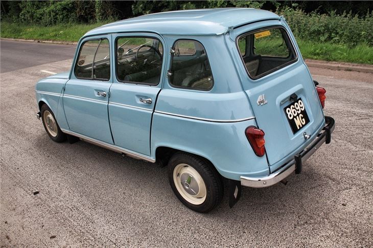 Renault 4 - Classic Car Review | Honest John