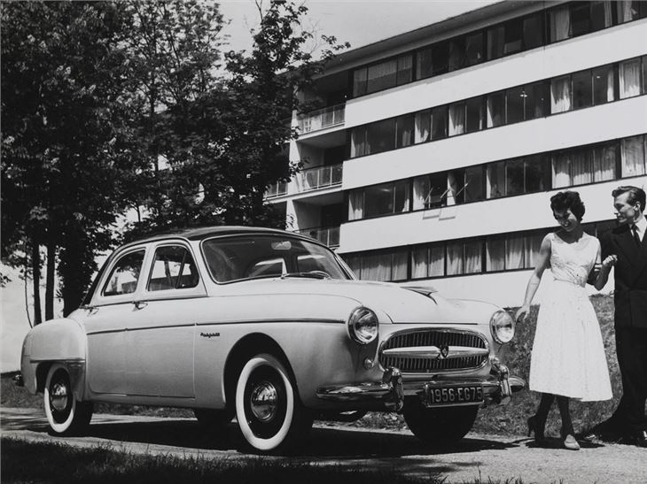 Renault Fregate - Classic Car Review | Honest John