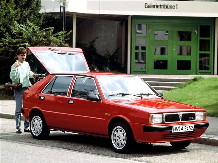 Lancia Delta - Classic Car Review | Honest John