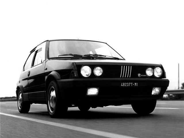 Fiat Strada Abarth 130TC - Classic Car Review | Honest John